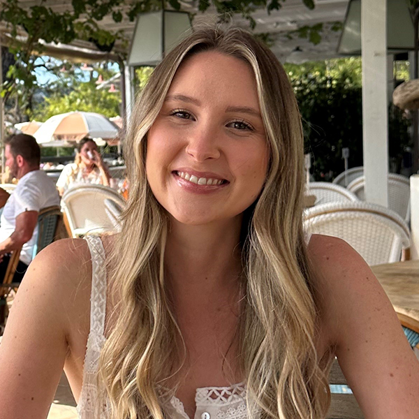 About Us | MAINSTREAM